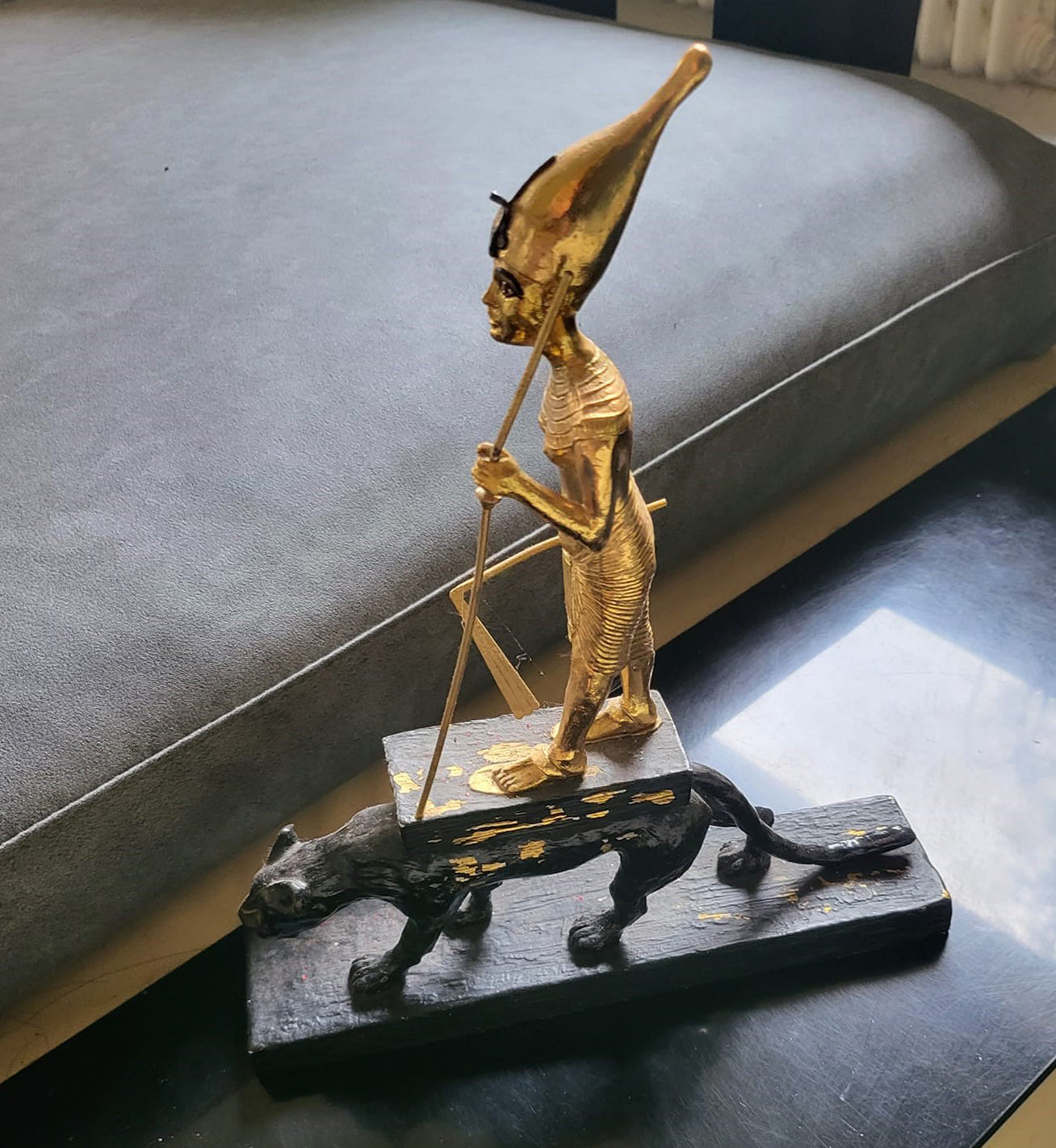 International Museum Collections - Il Re sulla pantera – Venderequadri